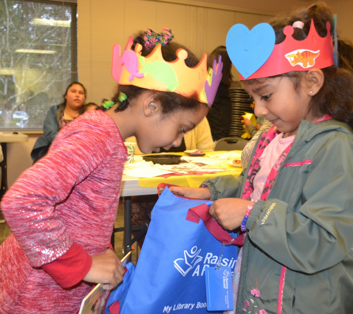 Raising A Reader Book Bags Bring Home the Joy of Reading – Child Care ...